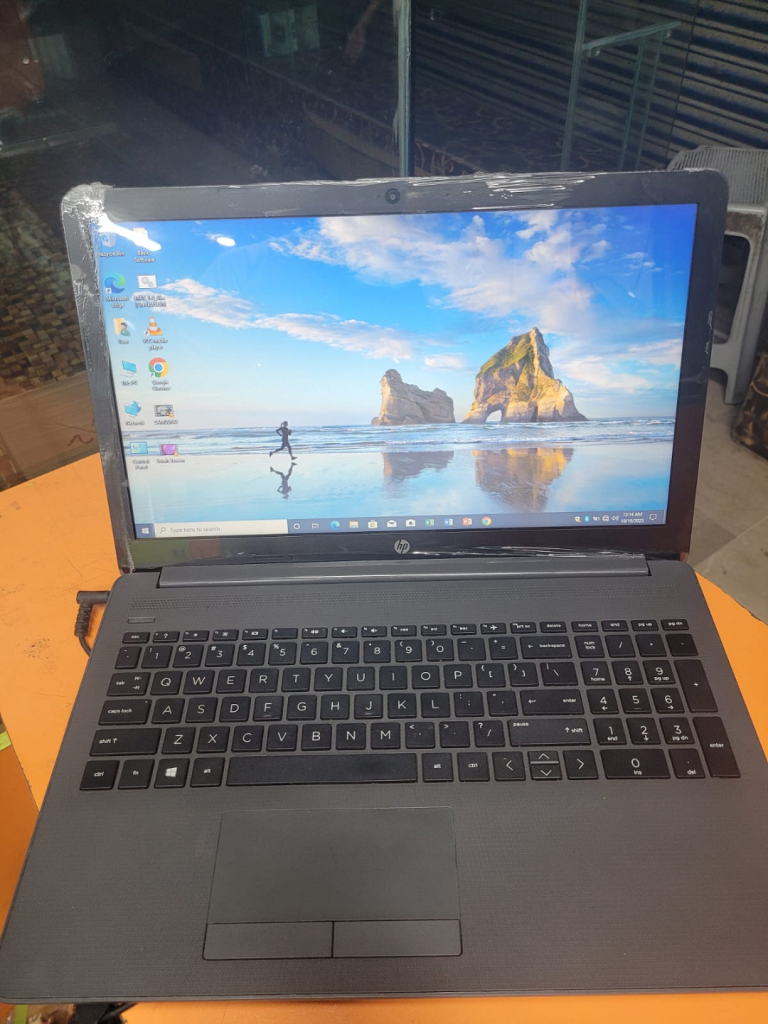 Laptop Hp Pavilion 250 G7 Core i3 7th Generation – PC Bank | Online Store